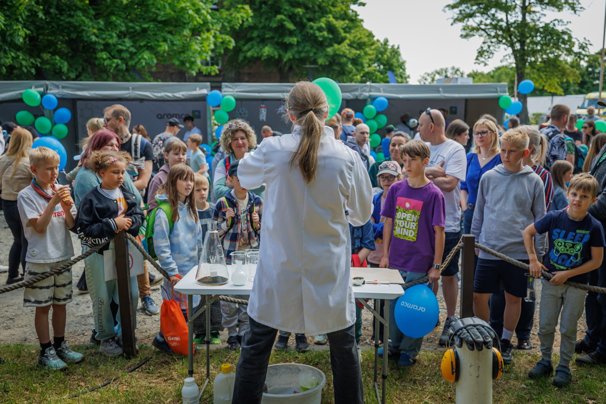 Fahrenheit Picnic: Igniting a Passion for Science in Gdansk | Aramco Poland